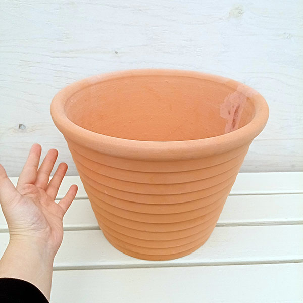 園芸ネット 商品詳細 ベトナム製テラコッタ鉢TP18-316大（直径31cm×高さ24cm）
